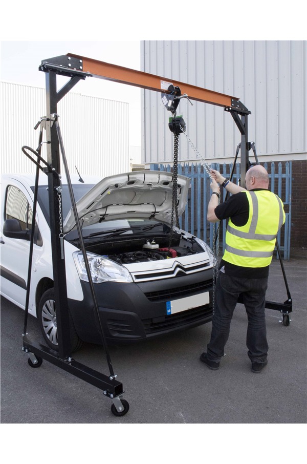 Portable Gantry Adjustable 3tonne | GAN-CRANE-3000KG | SafetyLiftinGear